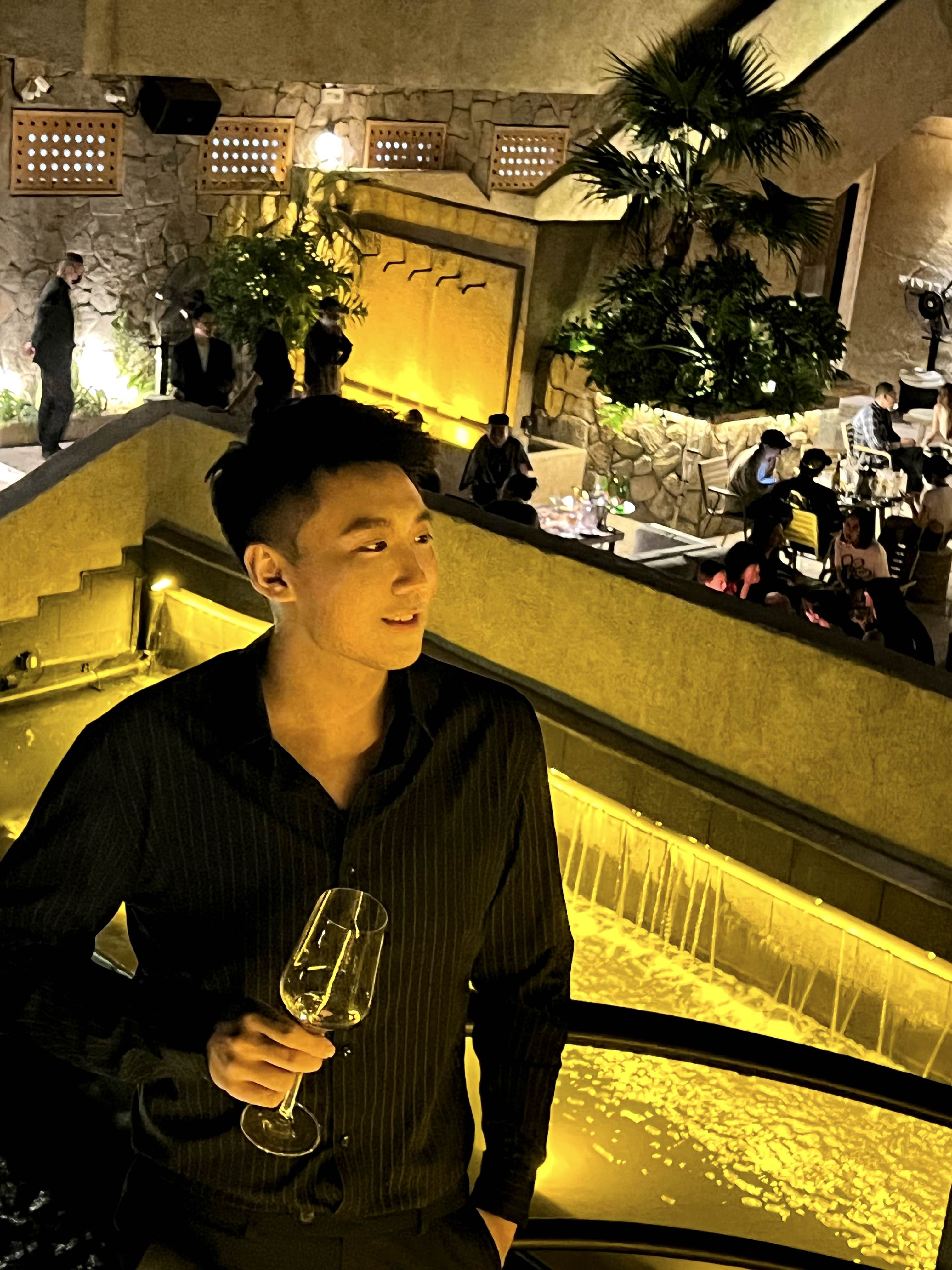 一起喝酒会开心吗