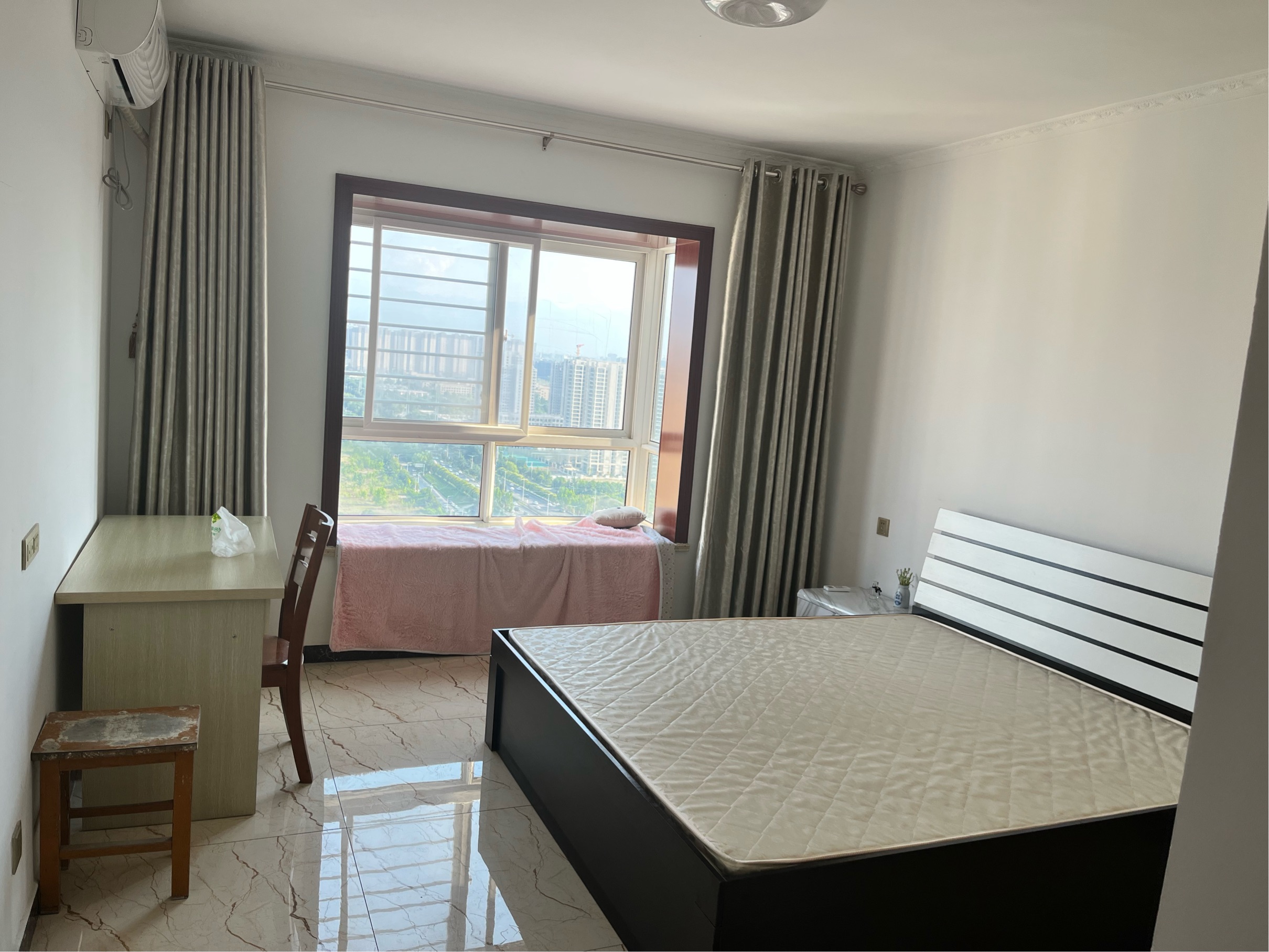 Xi'An-Yanta-Seeking Flatmate