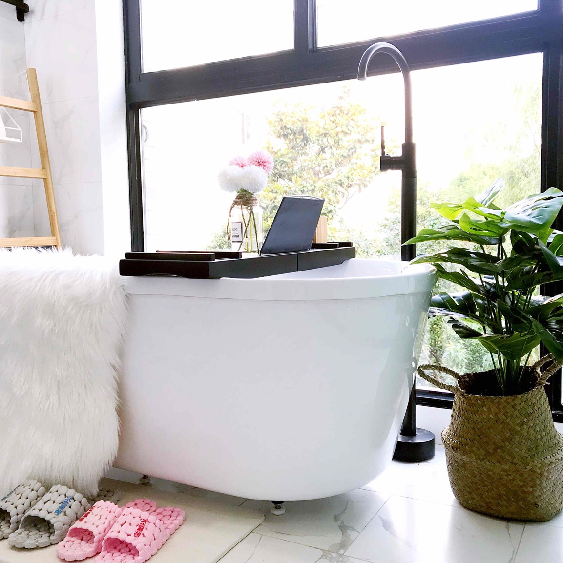 Shanghai-Pudong-Studio-Clean-Cozy-High Quality-Condo-Yard-Disney-1B1B ...