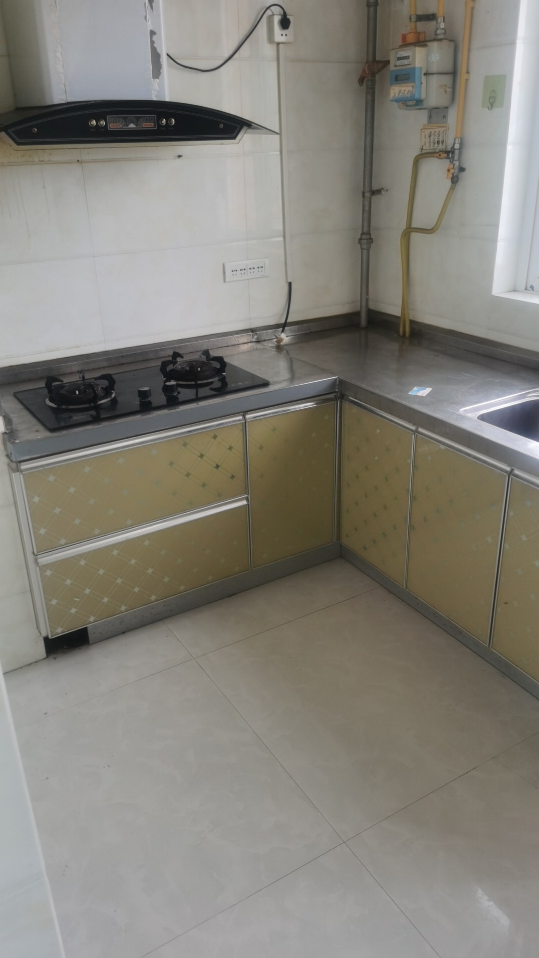 Zhengzhou-Zhongyuan-独门独户，地铁房，就业环境好-独门独户