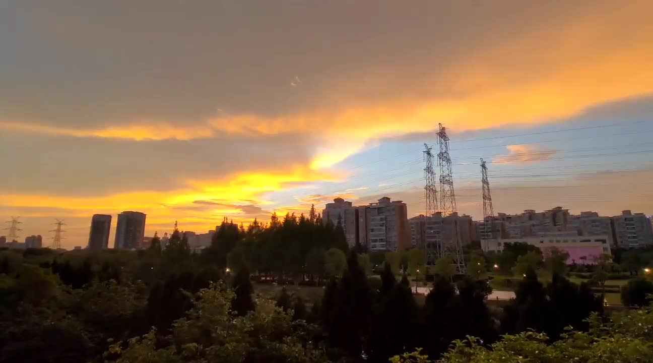 𝙇𝙞𝙛𝙚 𝙞𝙨 𝙛𝙭𝙭𝙠𝙞𝙣𝙜 𝙢𝙤𝙫𝙞𝙚?-