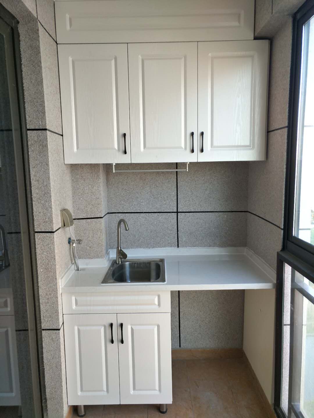 Shanghai-Qingpu-Hongqiao-Metro Line 17-LGBTQ Friendly-Long & Short Term