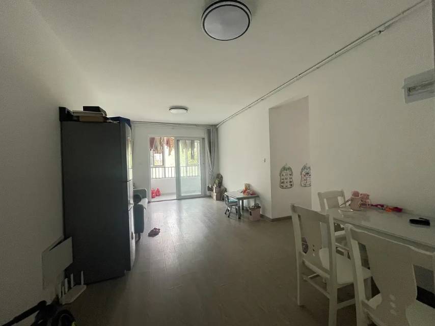 Hefei-Gaoxin-Seeking Flatmate